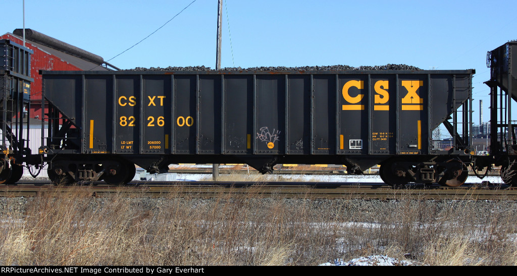 CSX 822600 with HL marking